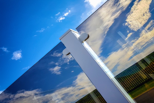 Top 5 Advantages of Tinted Glass | The Glass Warehouse