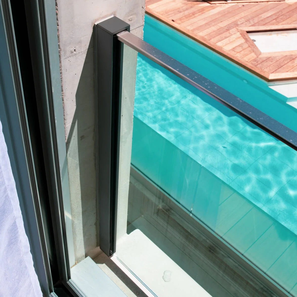 Juliet Balcony & SkyForce Side Mount System (White, Grey OR Black ...